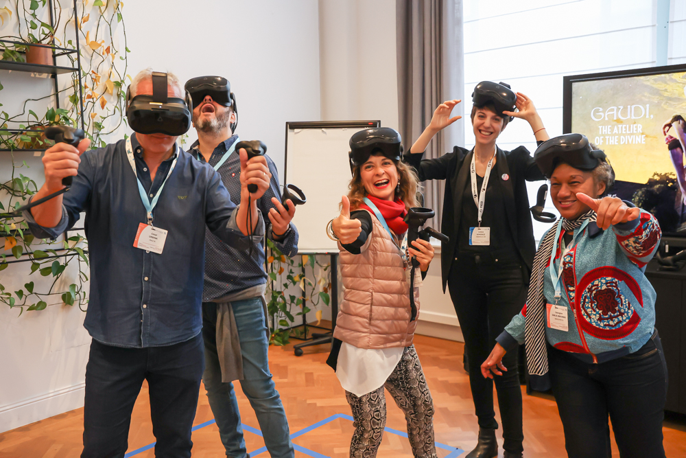 CAREER CONNECTIONS – Stereopsia